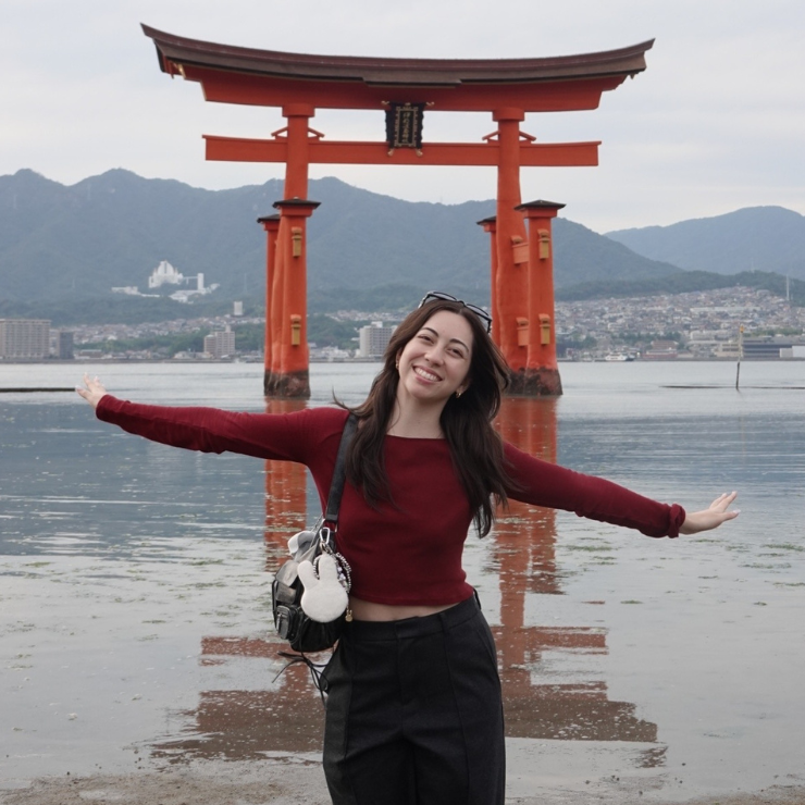 UCEAP Social Media Scholarship | UCEAP Alumni